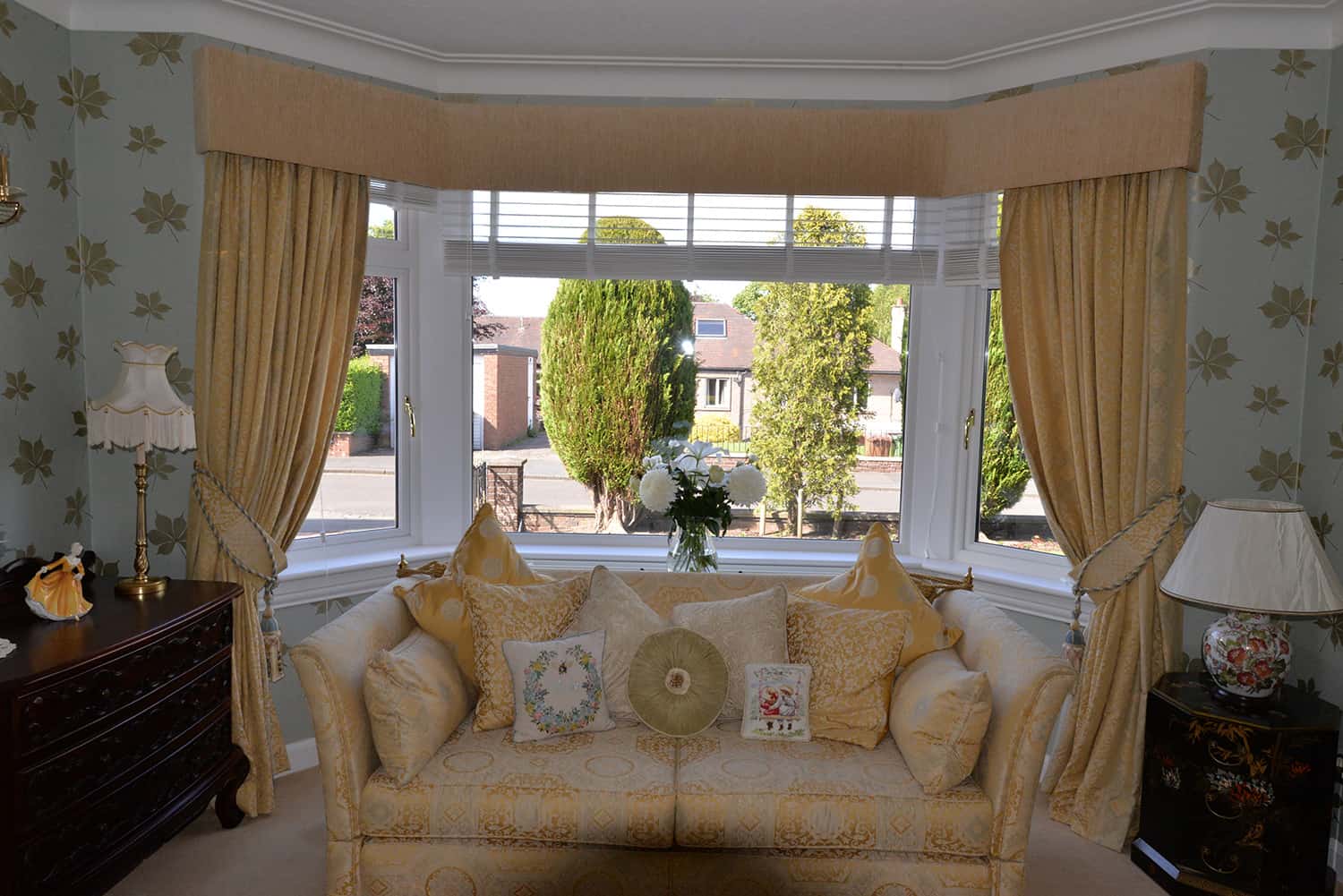 New white PVCu Lorimer windows to complete home in Falkirk - CR Smith