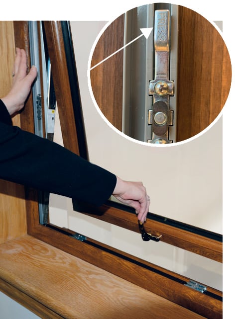 Reversible window operation - CR Smith